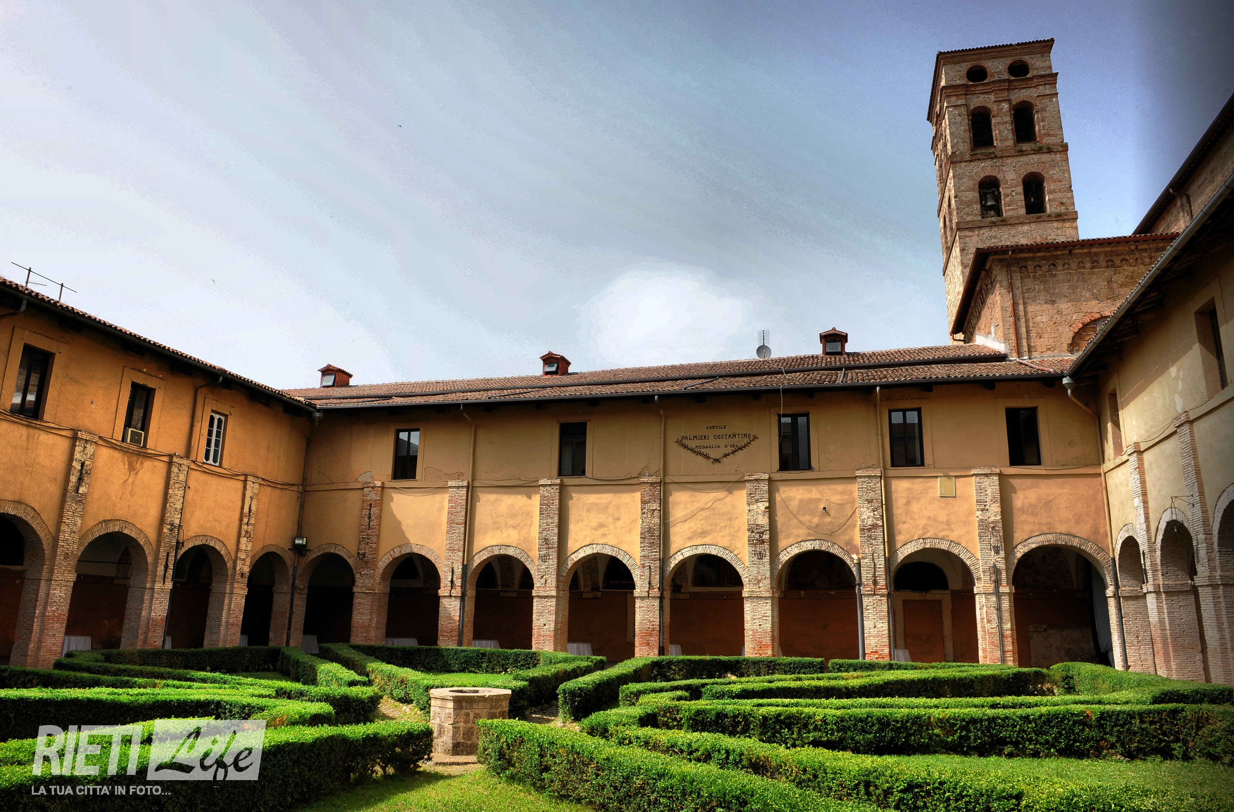 “BELLEZZE DELLA PROVINCIA”, RIETI : CHIESA E CHIOSTRO DI SAN DOMENICO ...