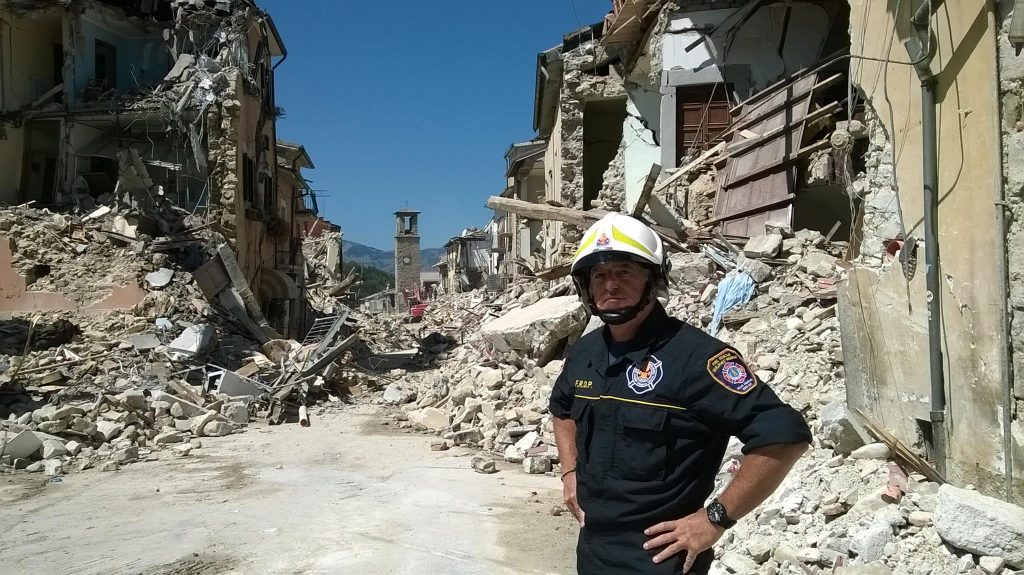 Robert Triozzi, l'esperto pompiere americano che esalta i nostri Vigili ...