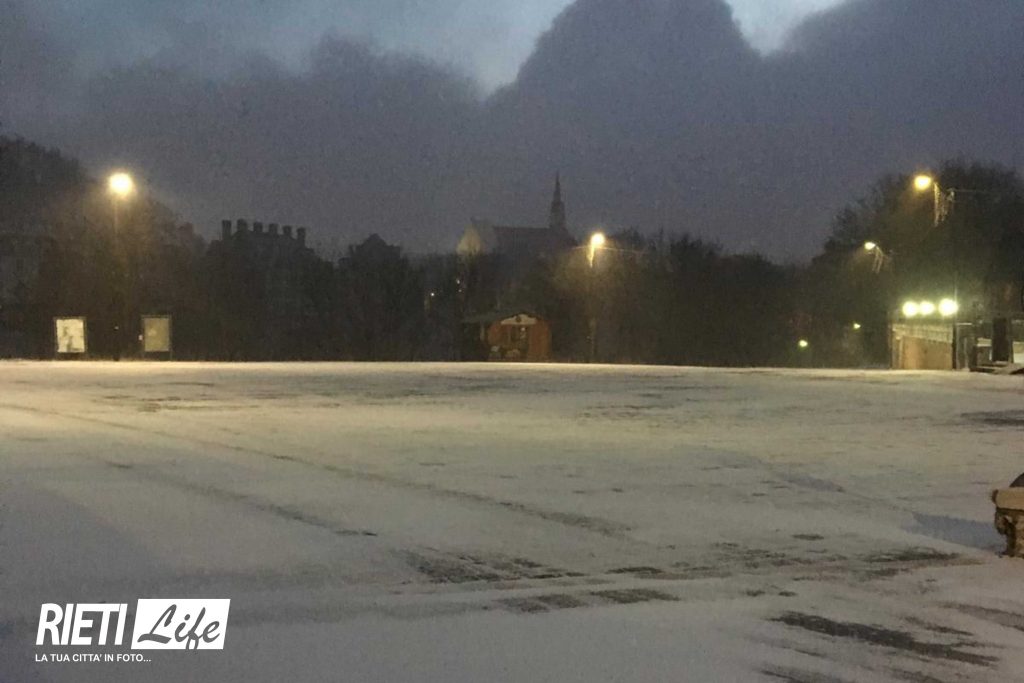 Terminillo, la neve torna ad imbiancare la montagna reatina | VIDEO ...
