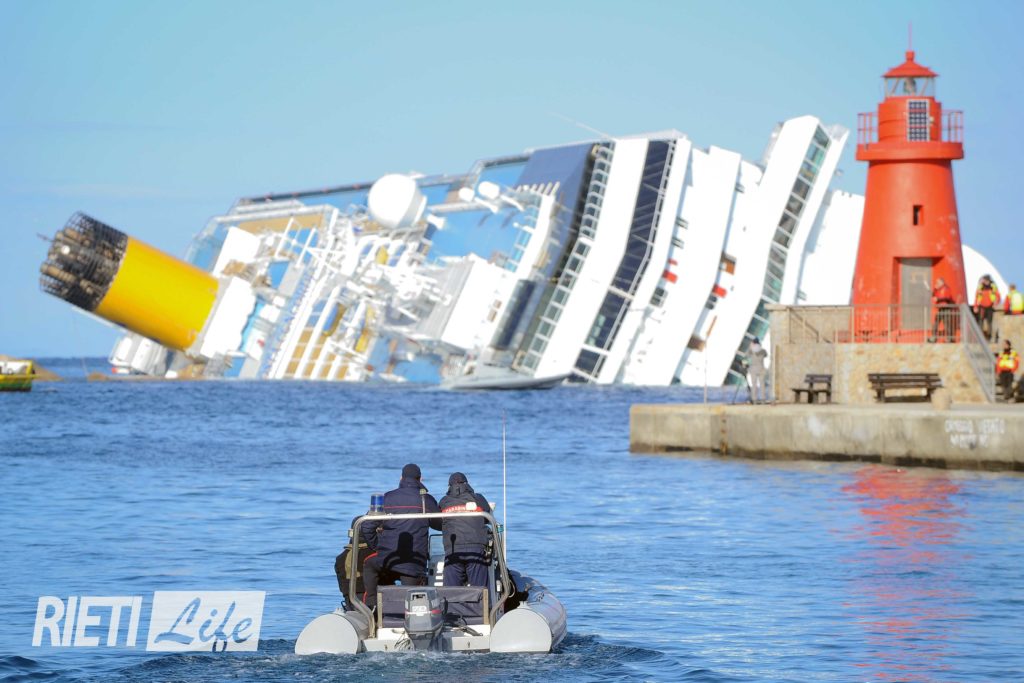 Il 29 aprile la presentazione di “Apnea-Costa Concordia, 8 vigili del ... Il 29 aprile la presentazione di “Apnea-Costa Concordia, 8 vigili del ...