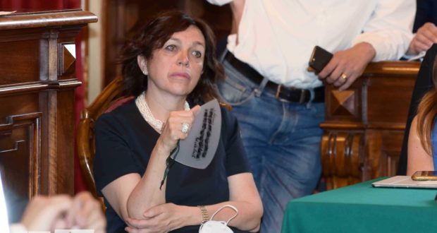 L'opposizione contro l'assessore Rosati: "Venga revocata la sua nomina ...