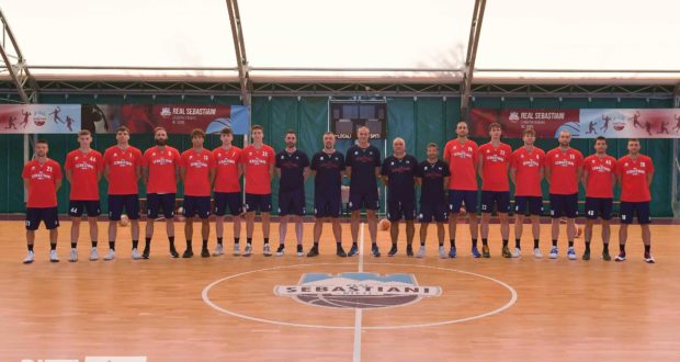 Inizia la stagione della Real Sebastiani: tutte le foto del primo ...