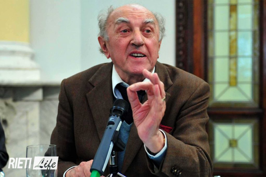 La giornalista reatina Maria Grazia Di Mario intervista Franco ...