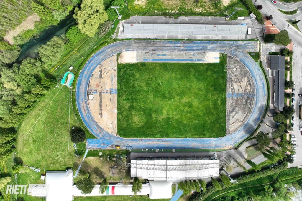 Il Guidobaldi si rifà il look: le immagini dall'alto. L'atletica ...