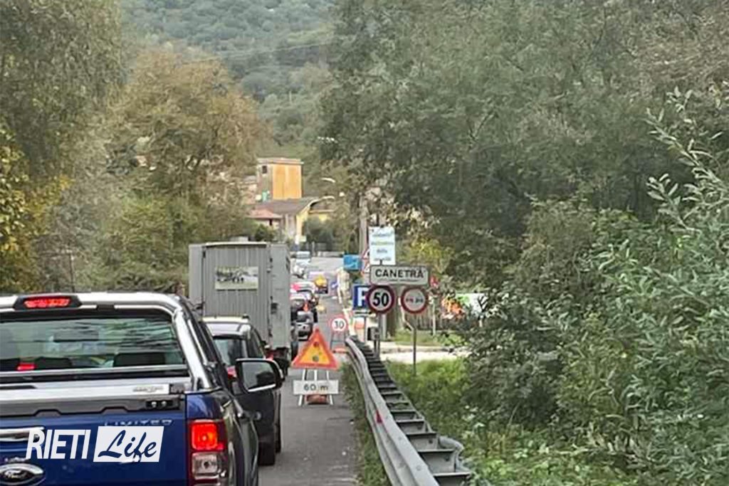 Coda di km sulla Salaria tra Cotilia e Canetra verso Ascoli - Rieti Life